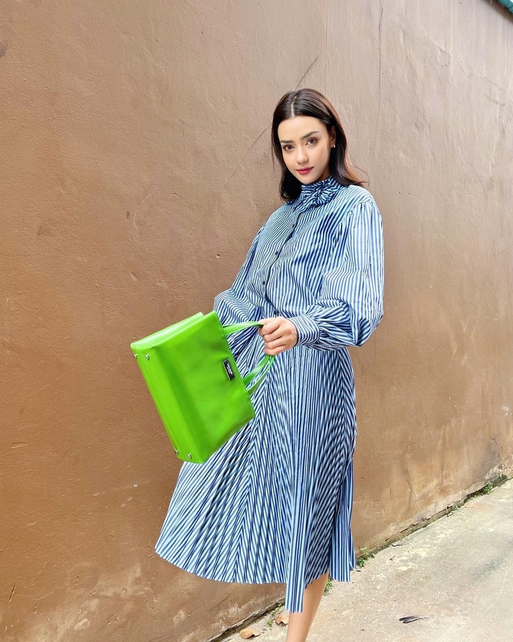 Picture of Amanda Obdam