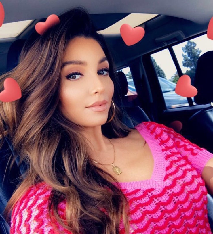 Image of Melissa Molinaro (artist)