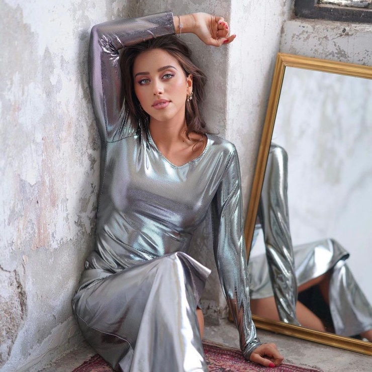 Zeynep Alkan picture