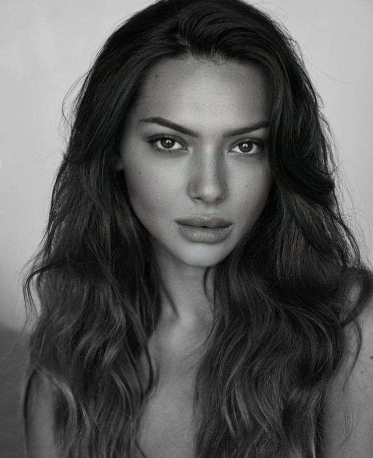 Picture of Sandra Schembari