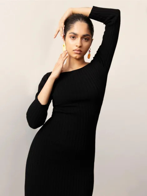 Mira Bhat image