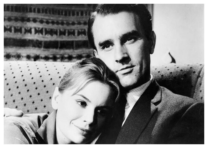Joanna Dunham, Howard Pays