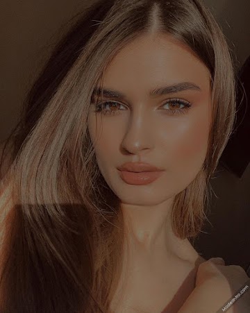 Picture of Alina Angelina