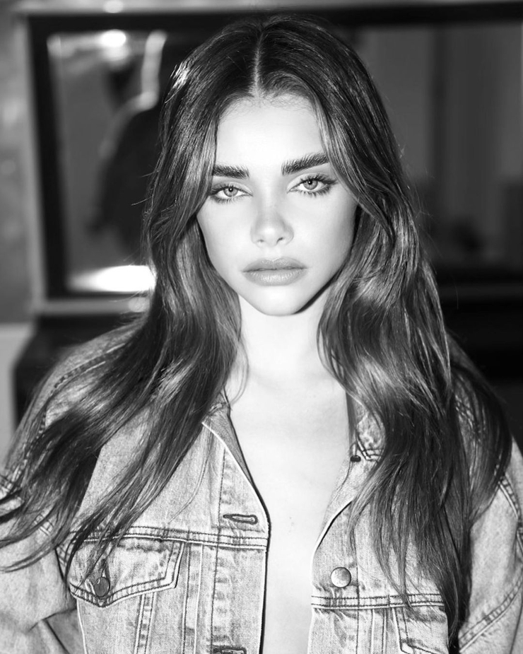 Picture of Brooke Castillo