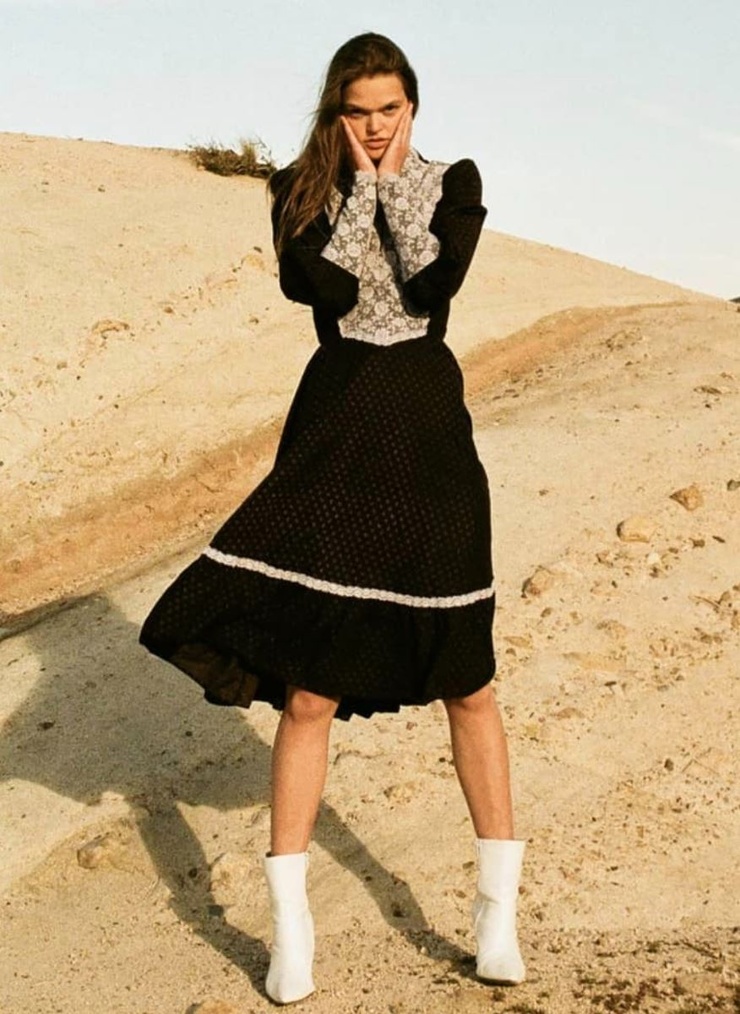 RACHEL JOHNSON model picture