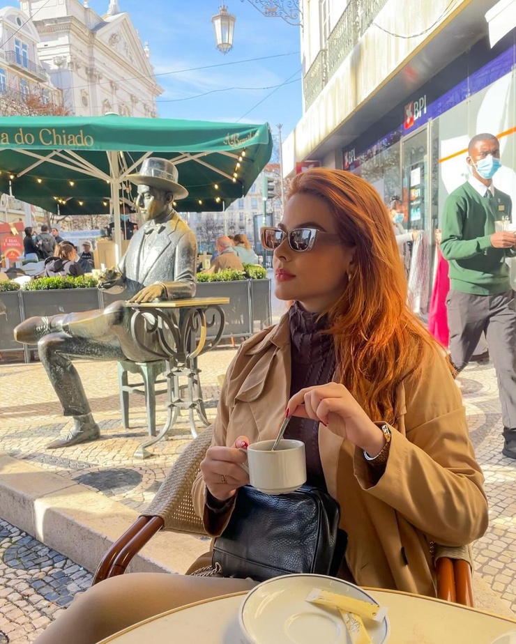 Picture of Gabrielle Correa (model)