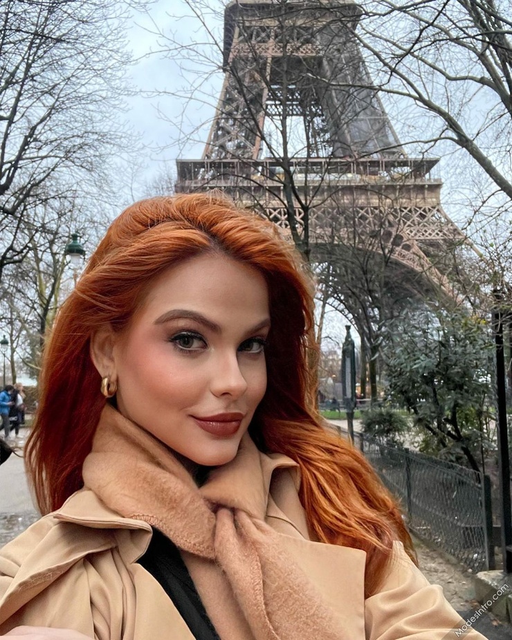 Picture of Gabrielle Correa (model)