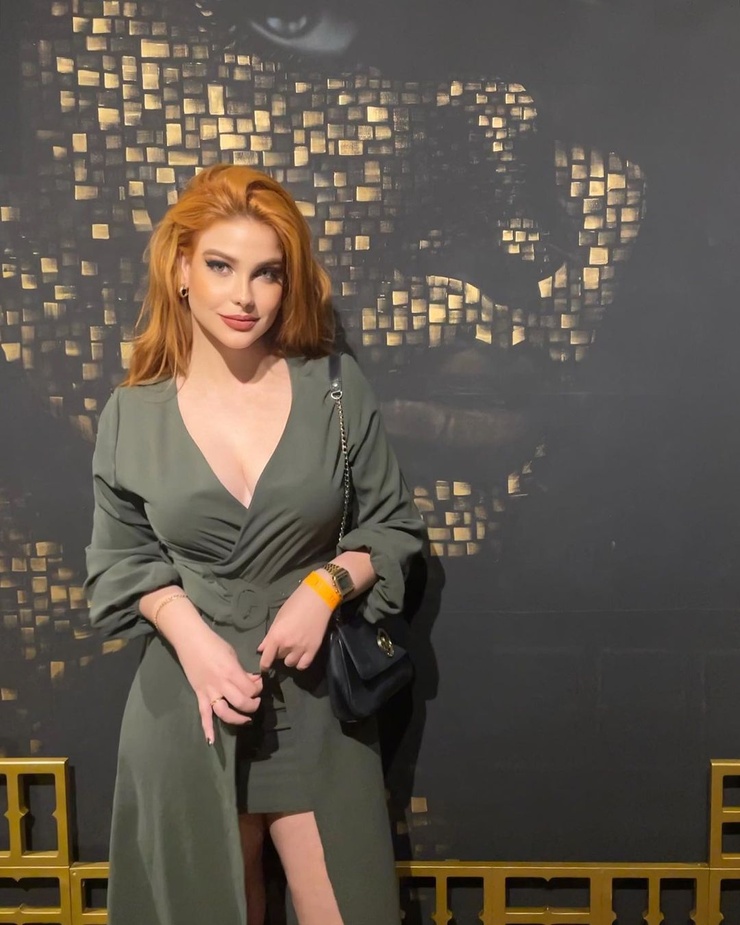 Picture of Gabrielle Correa (model)