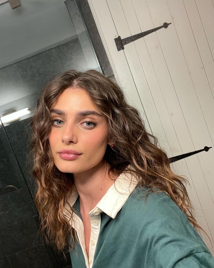 Picture of Taylor Marie Hill