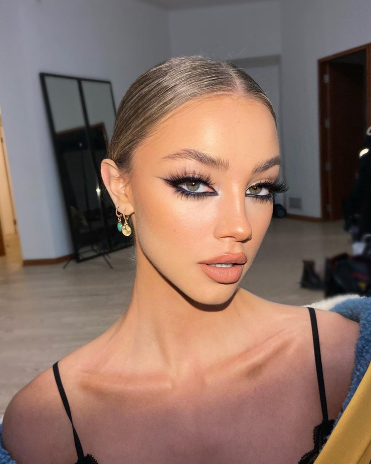 Picture of Anastasia Andrews