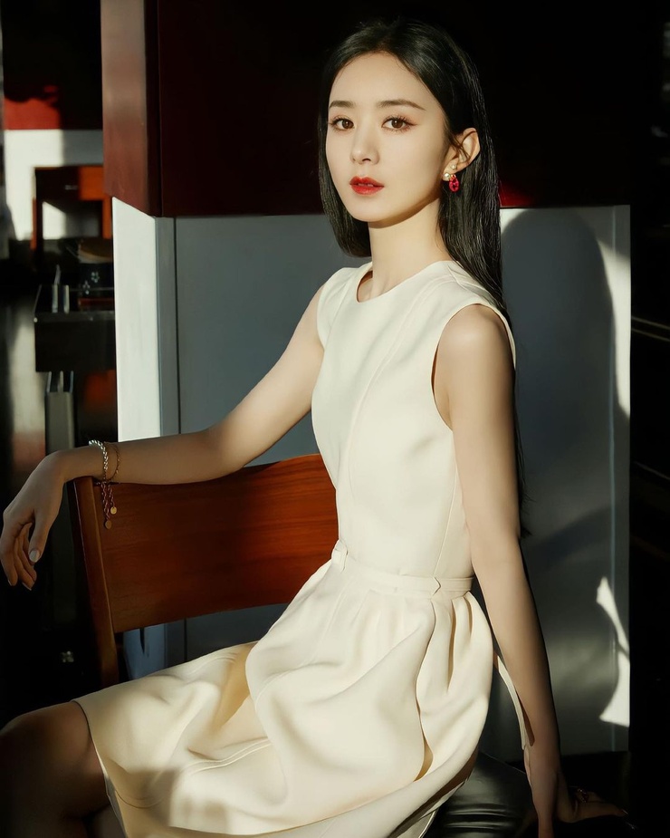 Picture of Liying Zhao