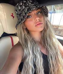 Picture of Lara Buyse