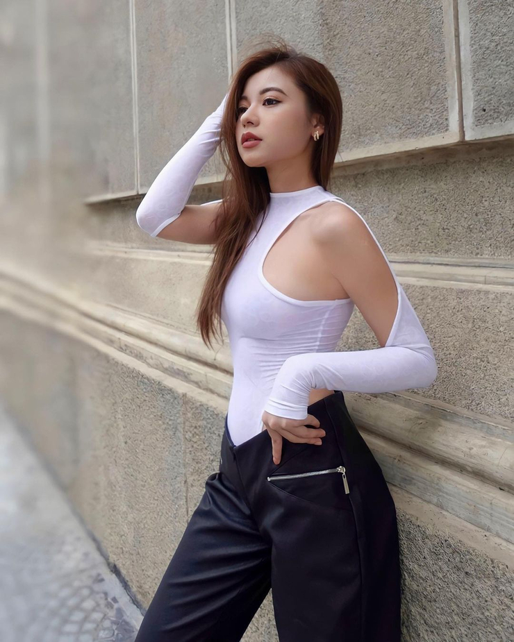 Trang Thu Tran image