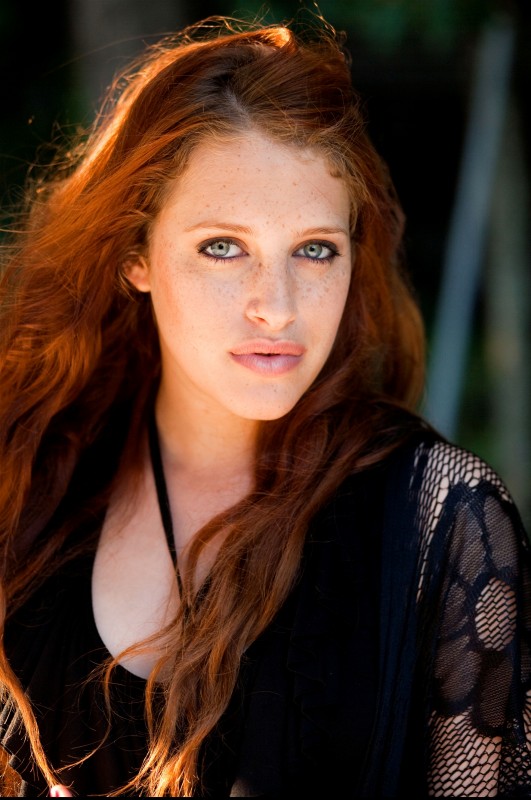 Picture of Carly Chaikin