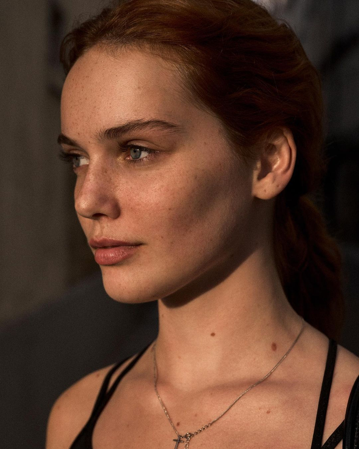 Picture of Viola Koves