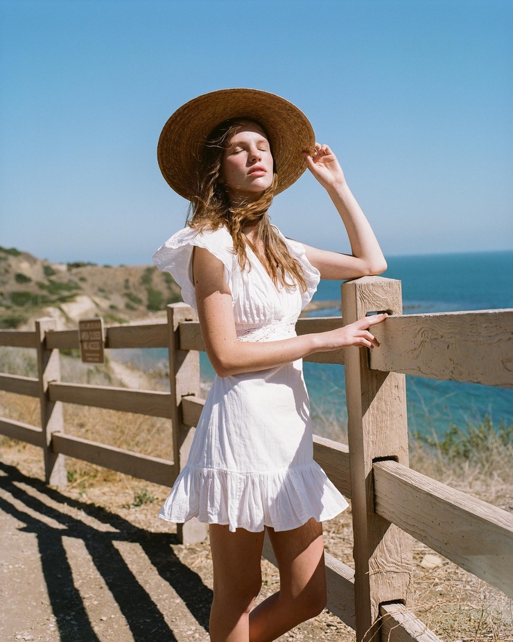 Picture of Ellie Christen