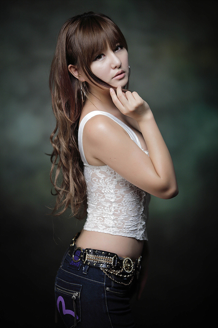 Picture of Ryu Ji Hye