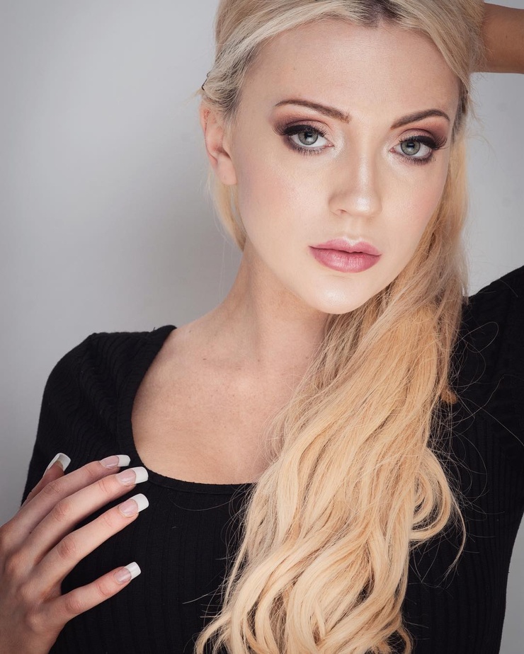 Image of Alexandra Hartnell