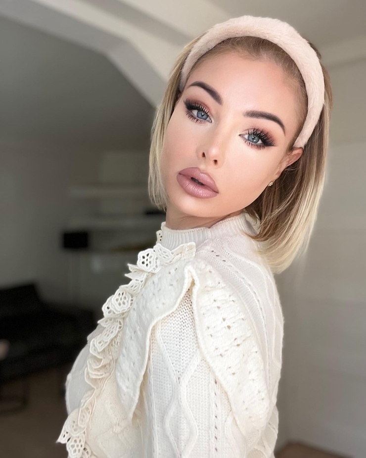 Picture of April Puck