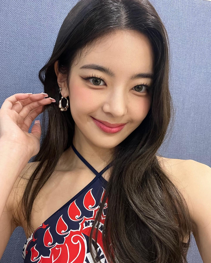 Picture of Choi Jisu