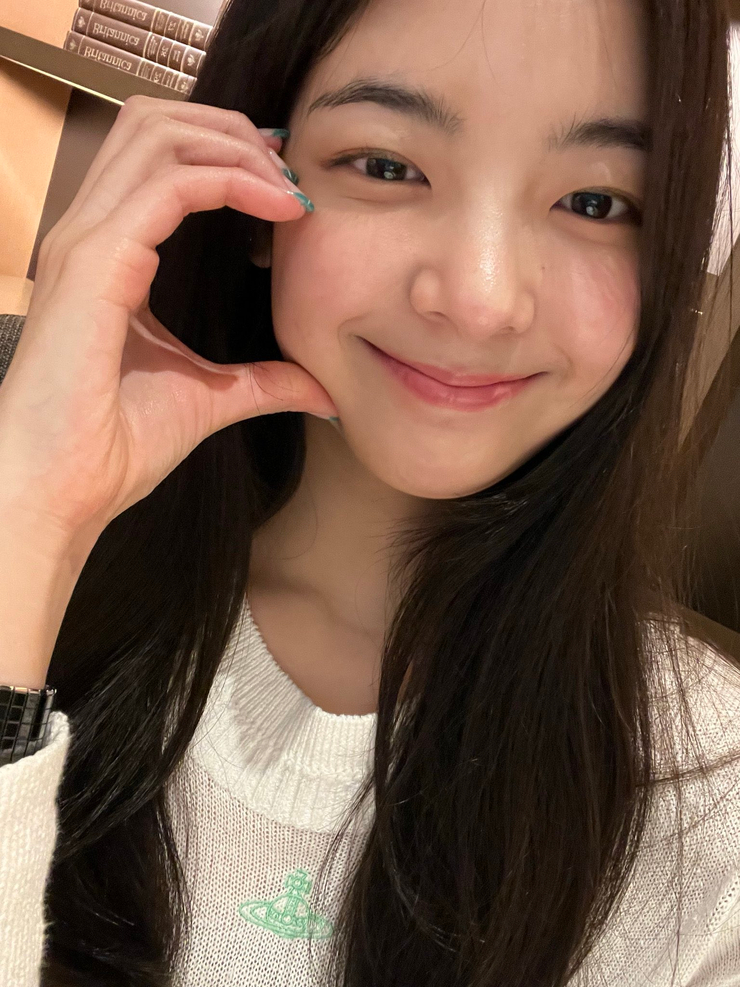 Picture of Choi Jisu