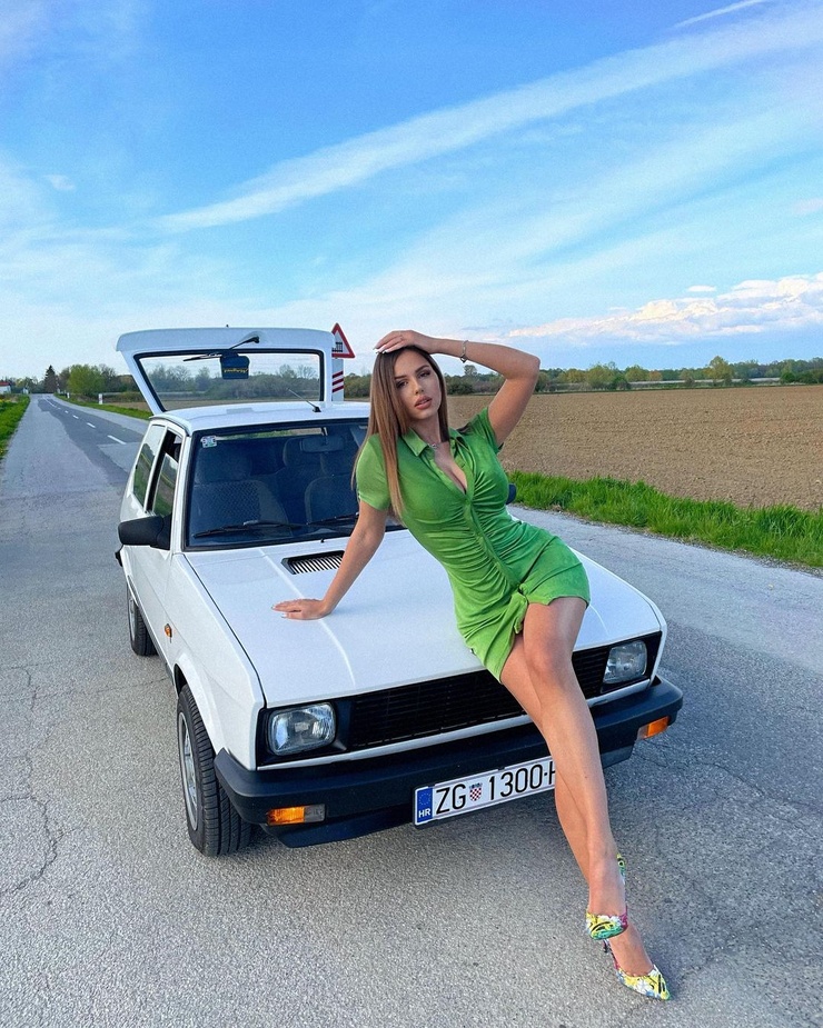 Picture of Ines Nikić (model)