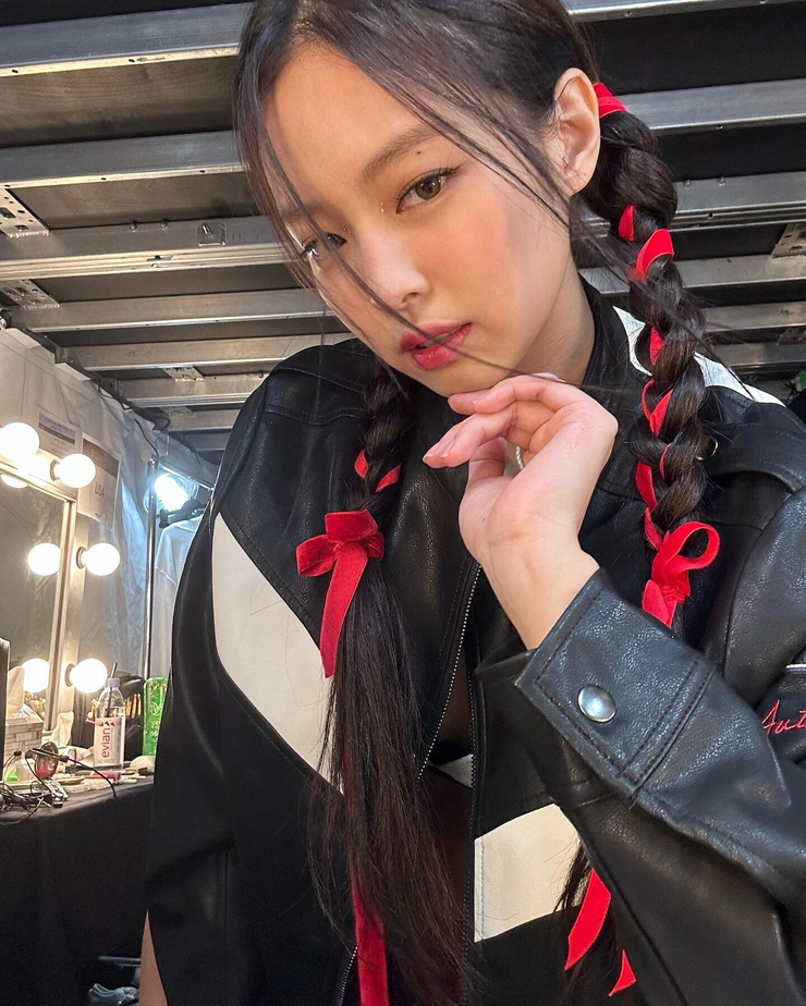 Jennie Kim image