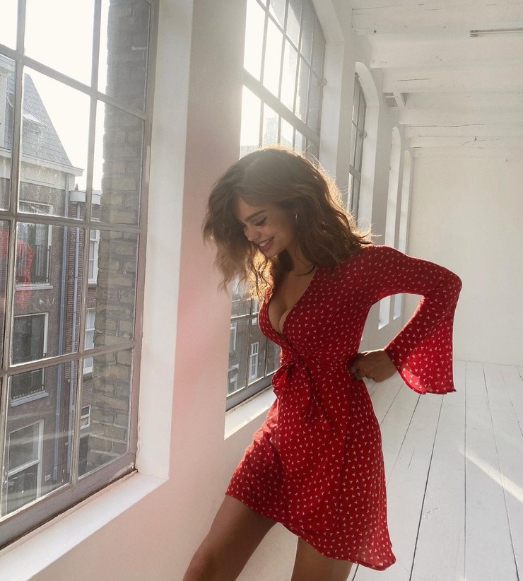 Picture of Laura Celia