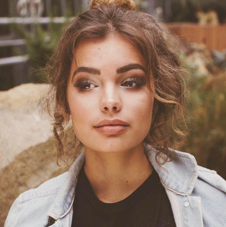 Picture of Laura Celia