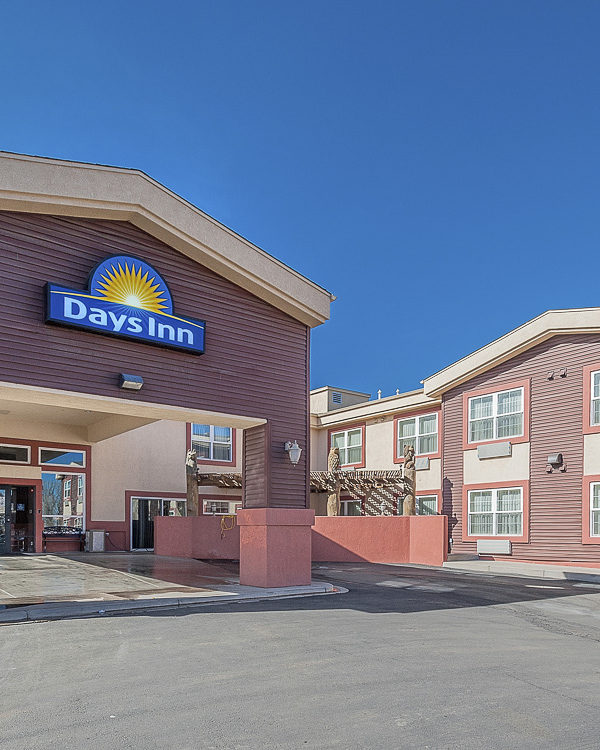 Days Inn image