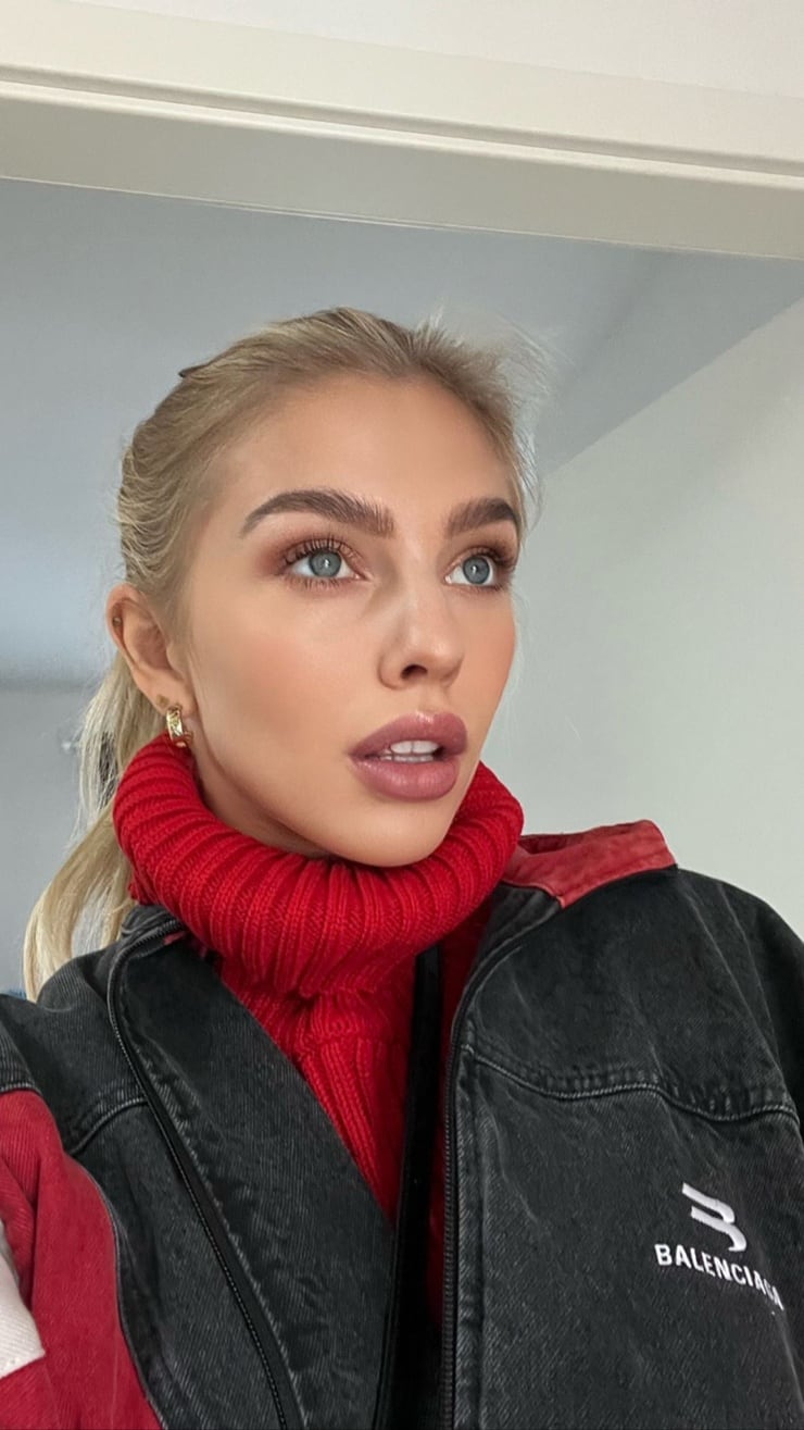 Picture of Alexa Breit