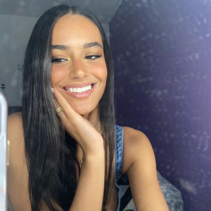 Picture of Hope Kelesis