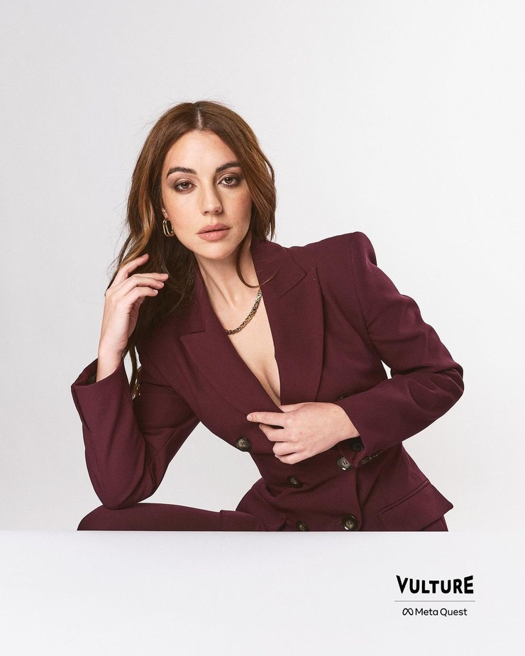 Picture of Adelaide Kane