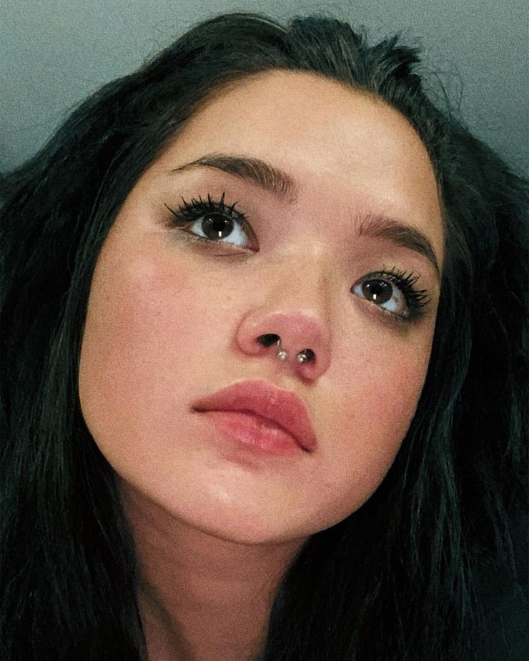 Picture of Elizabeth Yu