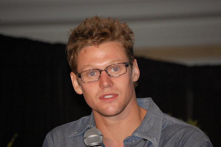 Picture of Zach Roerig