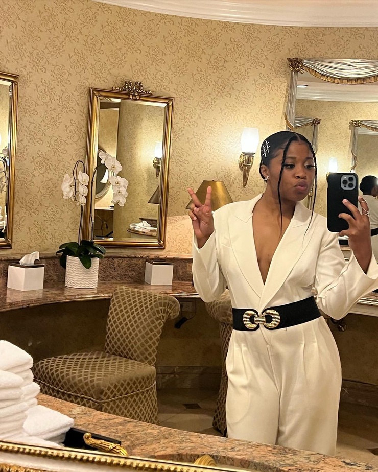 Picture of Dominique Fishback