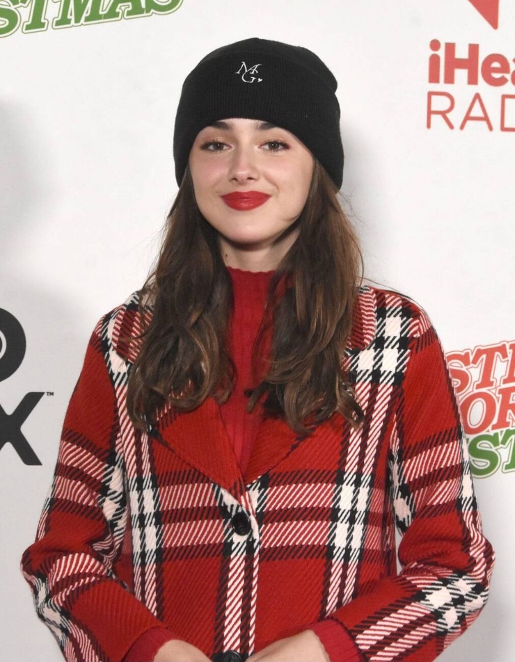 Picture of Julia Butters