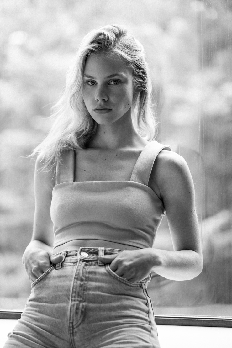 Picture of Fleur ter Heerdt