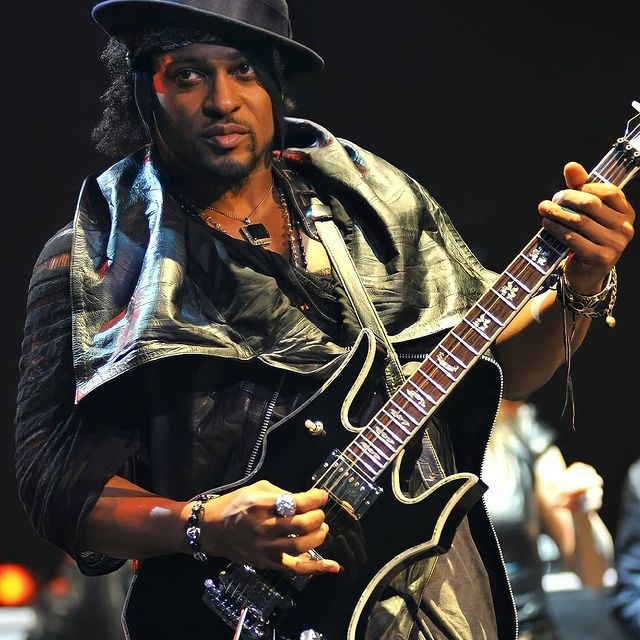 D'Angelo image