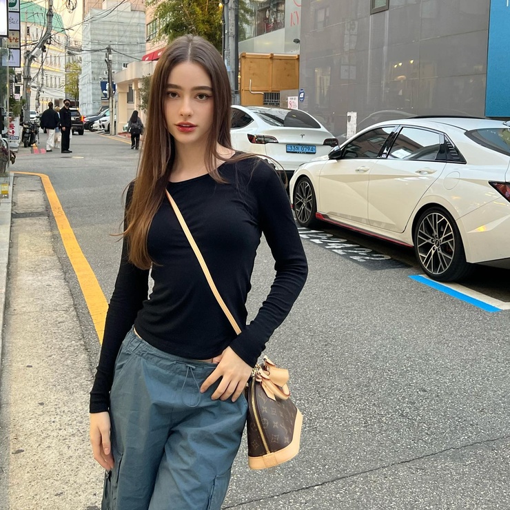 Picture of Dasha Taran (II)