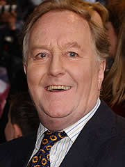 Picture of Robert Hardy