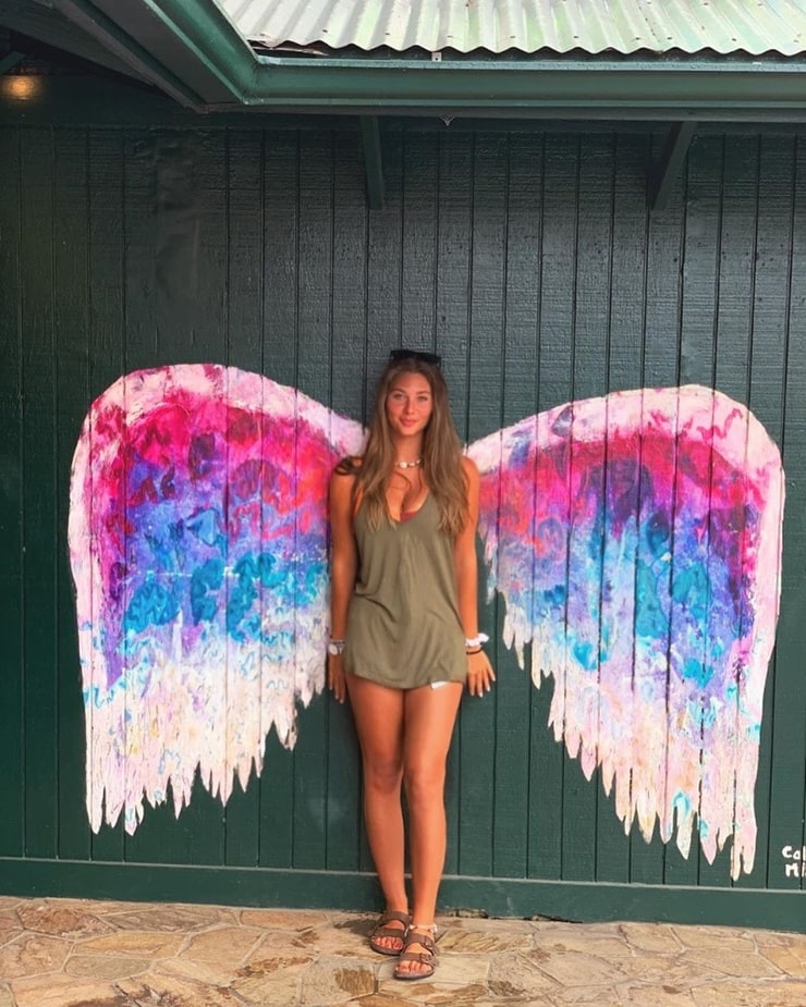 Taylor Morland (model) picture