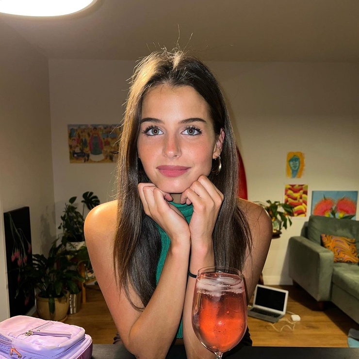 Picture of Stephanie Mandich