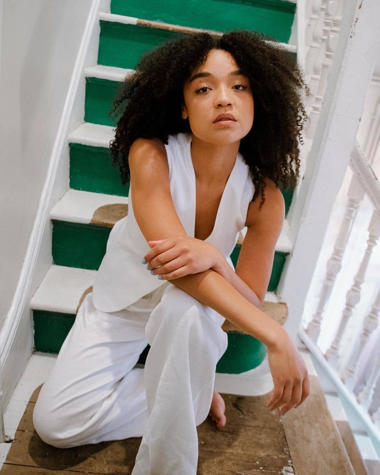 Aisha Dee Picture