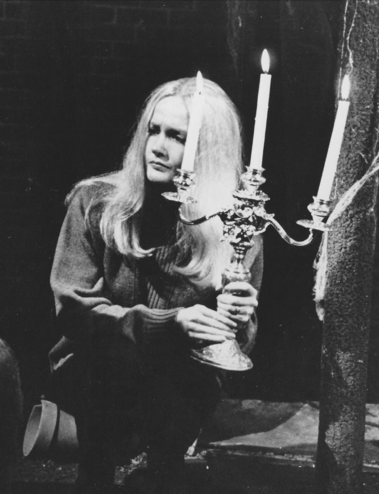 Picture of Nancy Barrett