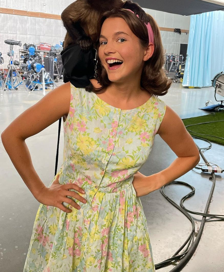 Image of Chloe East