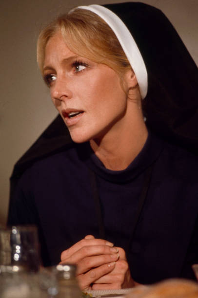 Joanna Pettet picture