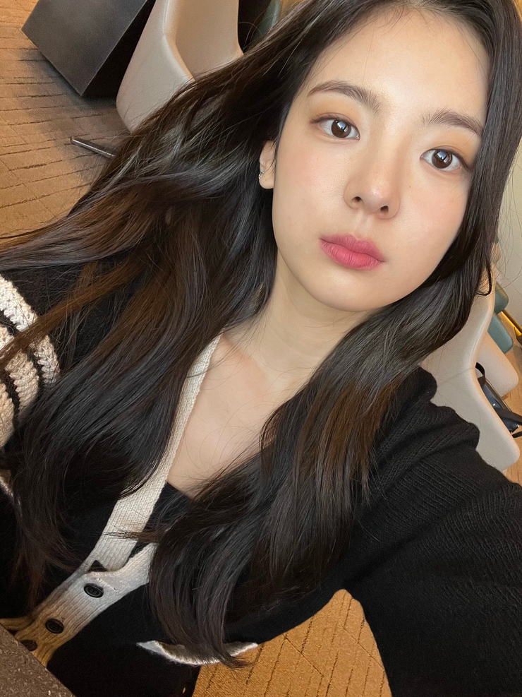 Picture of Choi Jisu