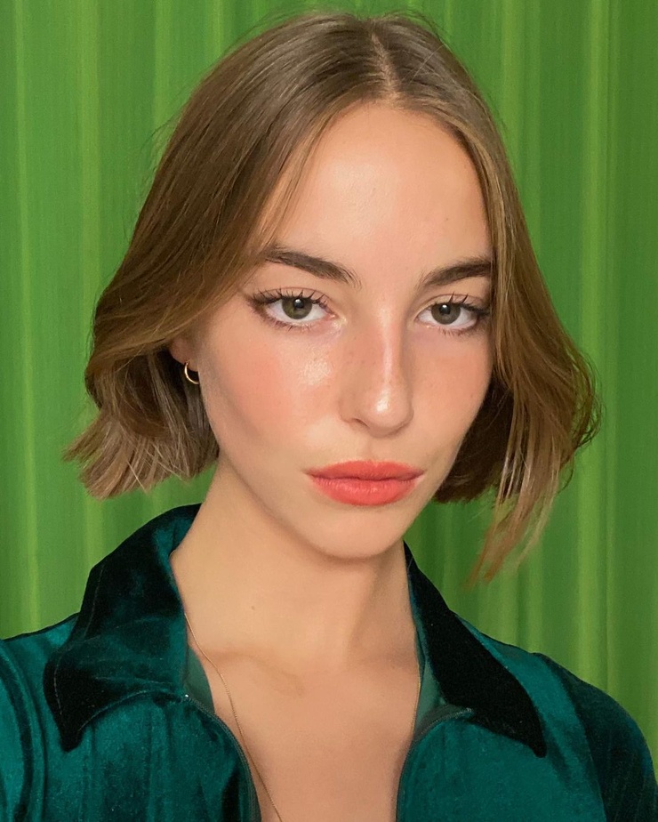 Picture of Amelie (model)