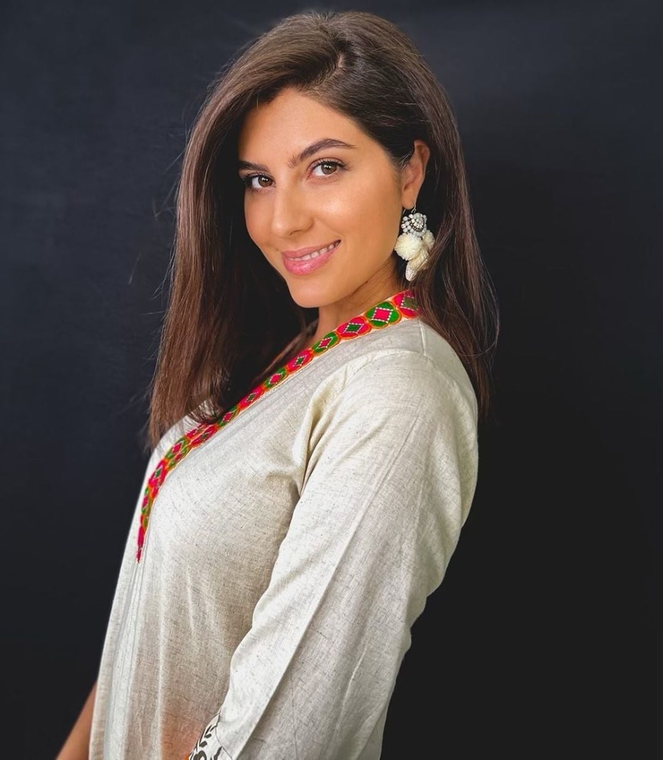 Picture of Elnaaz Norouzi